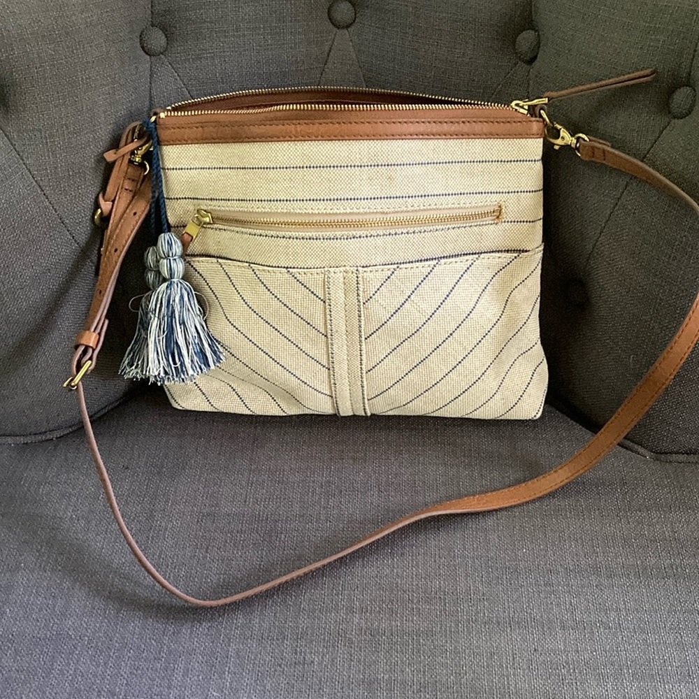 Super Cute Fossil Purse In Like-New Condition! - Gem